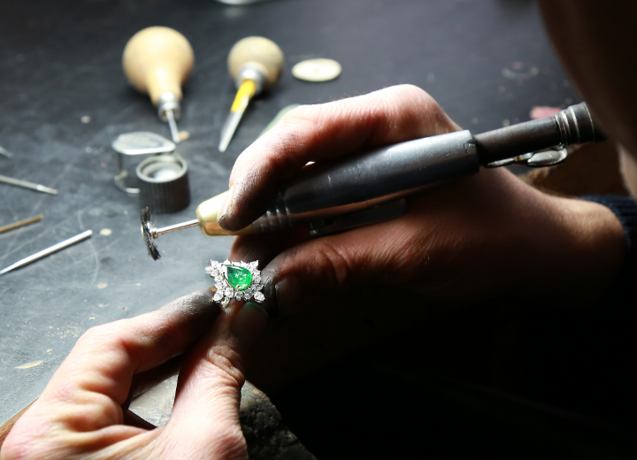 Services - Anton's Gold Rush